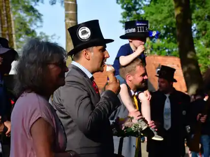 Bürgerschützenfest in Harpstedt: Uwe Fastenau ist der neue ...