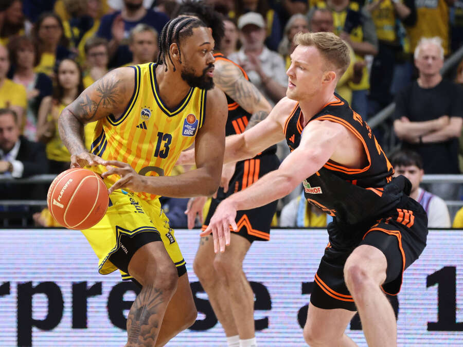 Playoffs Basketball-Bundesliga: Alba Berlin besiegt Rasta Vechta im ...