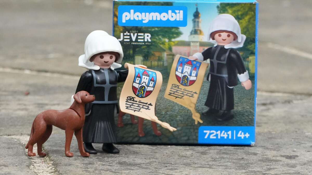 Playmobil-Figur in Jever: Mehr als 9000 Figuren von Fräulein Maria verkauft