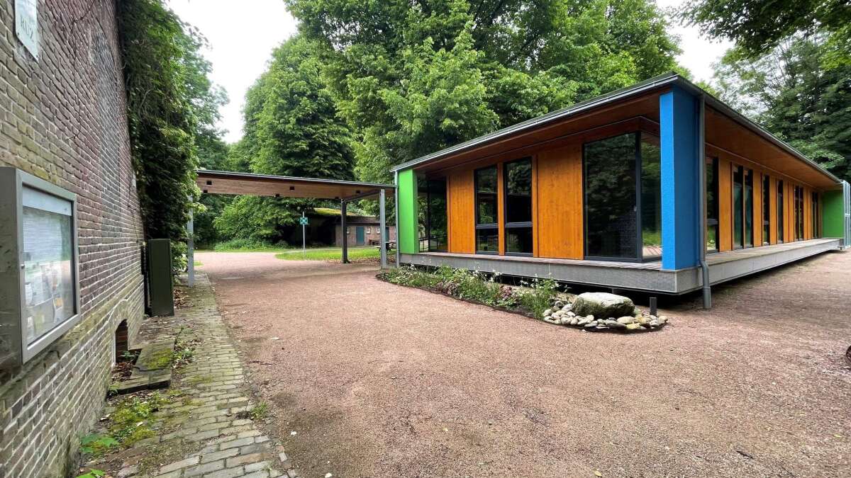 Lions Club Schortens: Büchertag außer der Reihe im Klosterpark zusammen ...