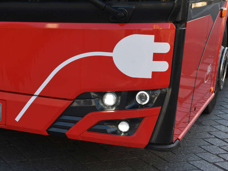 Busse in Oldenburg: VWG plant Umstieg auf Elektro
