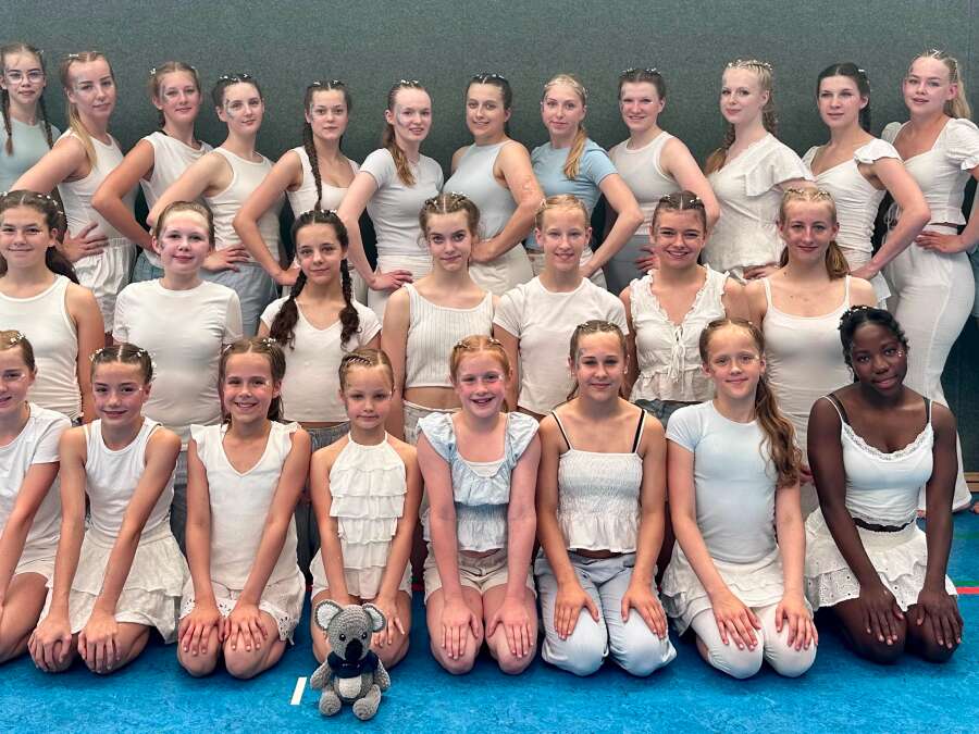 Erfolg für Showgruppe in Oestringen: „Illuminations“ erhalten Auszeichnung
